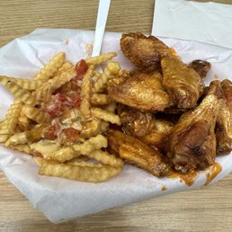 WING SLINGERS - Updated October 2025 - 80 Photos & 248 Reviews - 7325 E ...