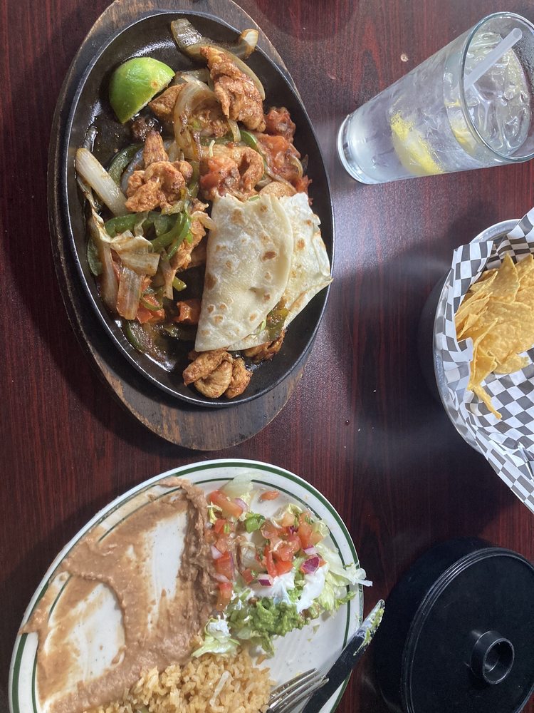 CASA AMIGOS MEXICAN GRILL - Updated December 2025 - 27 Photos & 33 ...