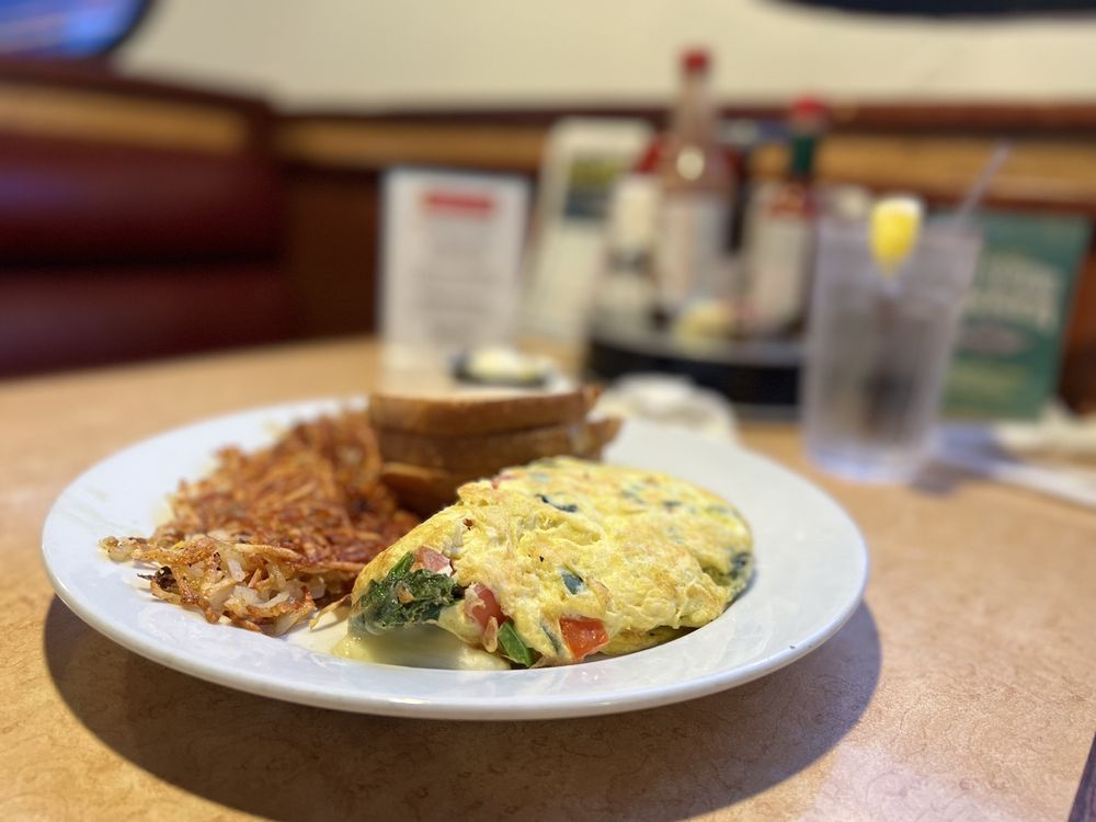 STUDIO DINER - Updated January 2025 - 2136 Photos & 2204 Reviews - 4701 ...