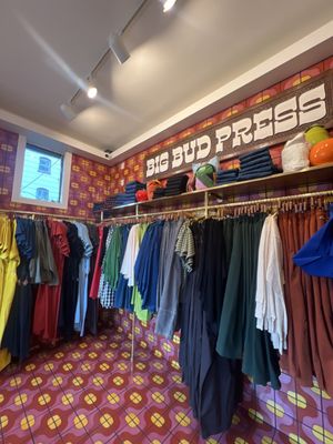 BIG BUD PRESS - Updated November 2025 - 25 Photos & 88 Reviews - 1829 ...