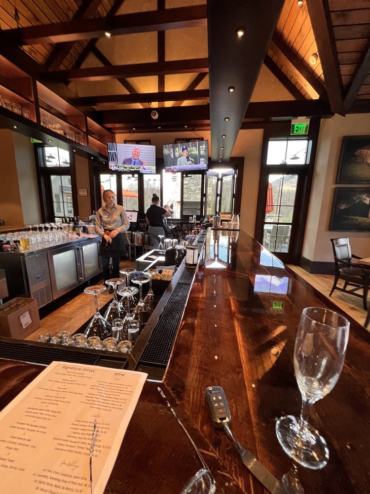 ROCKY FACE TAVERN - 200 Golfwatch Rd, Canton, North Carolina - American ...