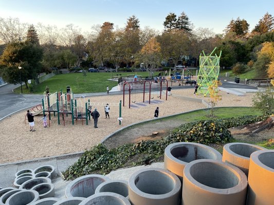 KING POOL - Updated October 2025 - 10 Photos & 22 Reviews - 1700 ...