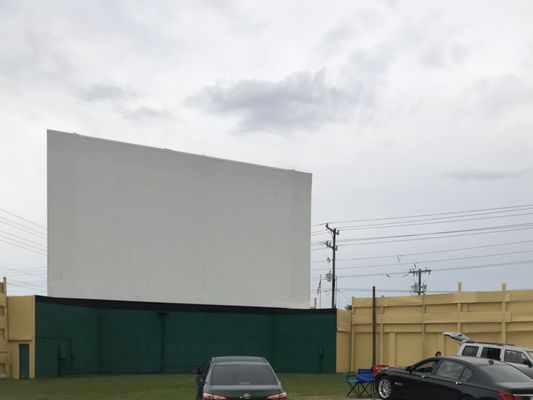 SILVER MOON DRIVE-IN THEATRE - 95 Photos & 106 Reviews - 4100 New Tampa ...