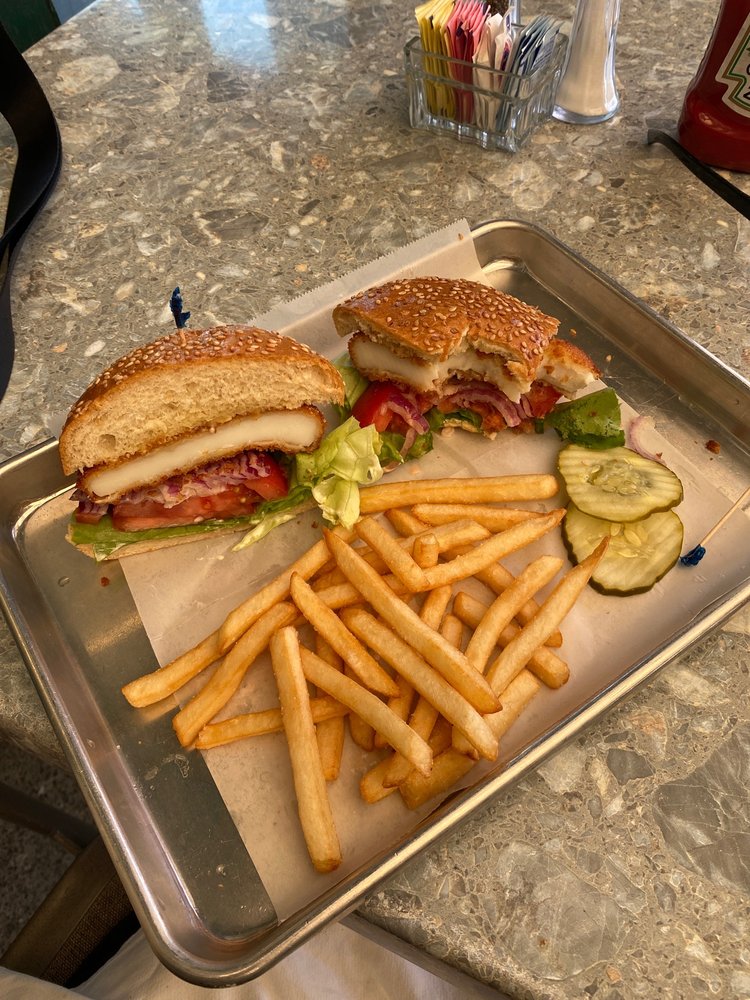 THE CLUB RESTAURANT - Updated July 2024 - 46 Photos & 75 Reviews - 350 ...