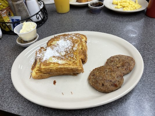 TOPS CAFE - 25 Photos & 38 Reviews - 718 Wynnewood Village Shp Ctr ...