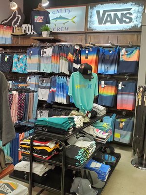 MICKEY FINN’S - Updated October 2025 - 29 Photos & 39 Reviews - 874 ...