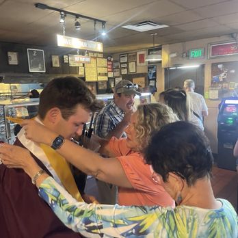 THE CHUCK BOX - Updated August 2024 - 730 Photos & 1123 Reviews - 202 E ...