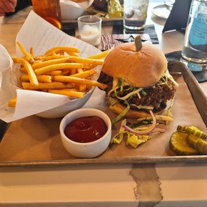 MARPLE PUBLIC HOUSE - 62 Photos & 47 Reviews - 31 N Sproul Rd, Broomall ...