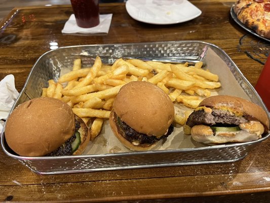 LOG CABIN - 20 Photos & 19 Reviews - 5393 Grand River Ave, Howell, MI ...