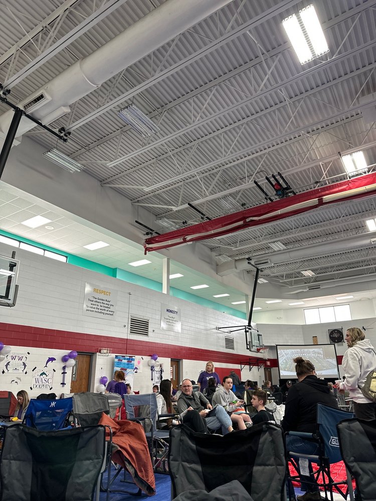 OAHE FAMILY YMCA - Updated April 2025 - 14 Photos - 900 E Church St, Pierre, South Dakota - Yoga ...