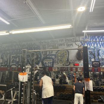 METROFLEX GYM - Updated October 2025 - 21 Photos - 2921 S Cooper St ...