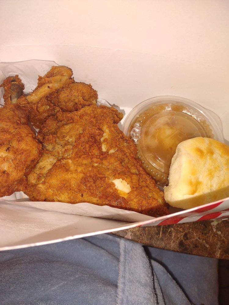 KFC - Updated July 2025 - 4475 Forsyth Rd, Macon, Georgia - Fast Food ...