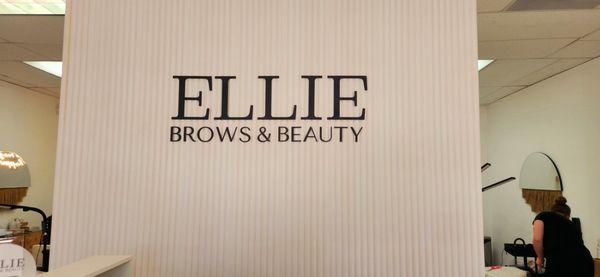 ELLIE BROWS & BEAUTY - Updated June 2025 - 86 Photos & 153 Reviews ...