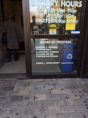 COMSEWOGUE PUBLIC LIBRARY - Updated October 2025 - 16 Photos & 10 ...