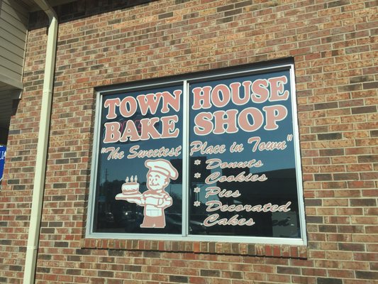 TOWN HOUSE BAKE SHOP - Updated March 2025 - 13 Photos & 19 Reviews ...