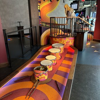 PUTTSHACK - BOSTON - Updated January 2025 - 420 Photos & 212 Reviews ...