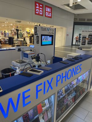 TALK N’ FIX - Updated December 2025 - 92 Photos & 191 Reviews - 447 ...