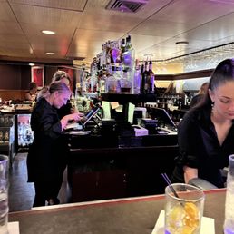 THE DEL-BAR - Updated October 2025 - 558 Photos & 563 Reviews - 800 ...