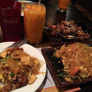 CHINA EXPRESS - 17 Photos & 82 Reviews - 723 N China Lake Blvd ...