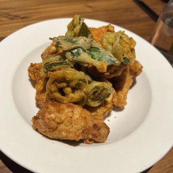 LAT14 ASIAN EATERY - Updated July 2024 - 973 Photos & 512 Reviews ...