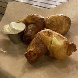 PUB 42 - Updated December 2025 - 146 Photos & 271 Reviews - 7600 N 42nd ...