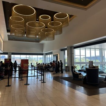 AMC DINE-IN TOPANGA 12 - Updated September 2024 - 308 Photos & 279 ...