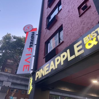 STAYPINEAPPLE, HOTEL FIVE, DOWNTOWN SEATTLE - Updated September 2025 ...