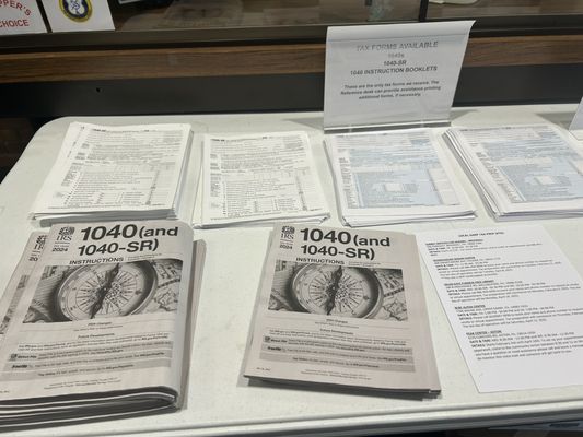 MARPLE PUBLIC LIBRARY - Updated November 2025 - 12 Photos - 2599 Sproul ...