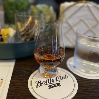 BOTTLE CLUB PUB - Updated June 2024 - 102 Photos & 46 Reviews - 555 ...