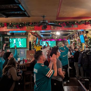 SLATTERY’S MIDTOWN PUB - Updated December 2025 - 212 Photos & 354 ...