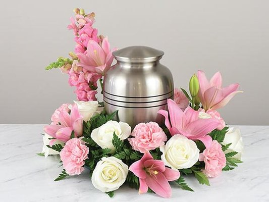 TAYLOR THELLER FUNERAL HOME - Updated August 2025 - 111 W Main St ...