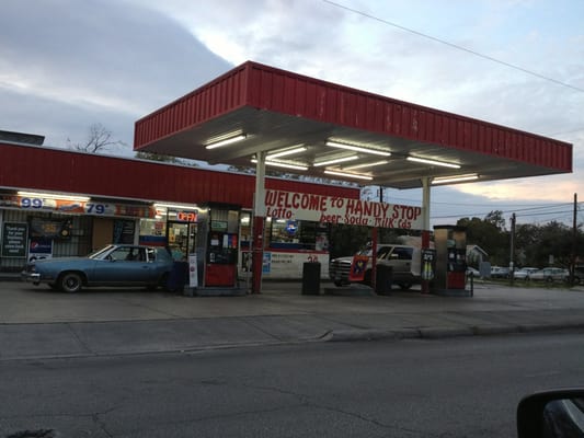 HANDY STOP CONVENIENCE STORE - Updated December 2024 - 627 N New ...