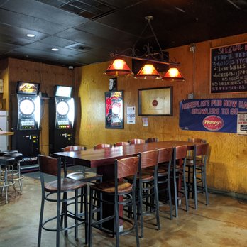 HOME PLATE PUB - 69 Photos & 115 Reviews - 9317 State Ave, Marysville ...