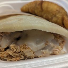 AREPA GEORGE - Updated October 2025 - 236 Photos & 197 Reviews - 1552 N ...