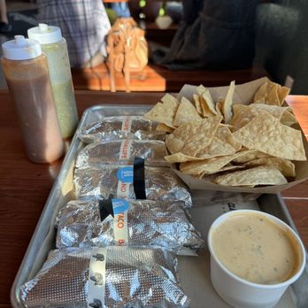 HOMESTATE - Updated May 2024 - 301 Photos & 255 Reviews - 510 Vista Way ...