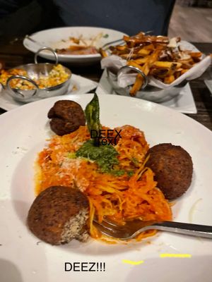 GREAT ROAD KITCHEN - 198 Photos & 380 Reviews - 613 Constitution Ave ...