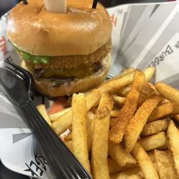 TNT BURGER - Updated November 2025 - 49 Photos & 20 Reviews - 2109 S ...