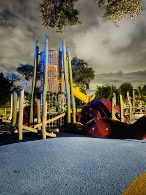 GLAZER FAMILY PLAYGROUND - Updated December 2025 - 66 Photos & 13 ...