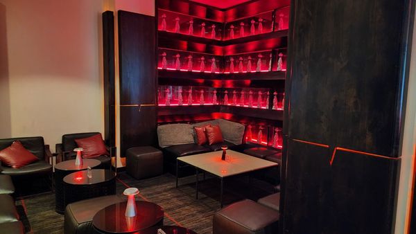 VBAR - Updated December 2025 - 383 Photos & 726 Reviews - 355 Santana ...