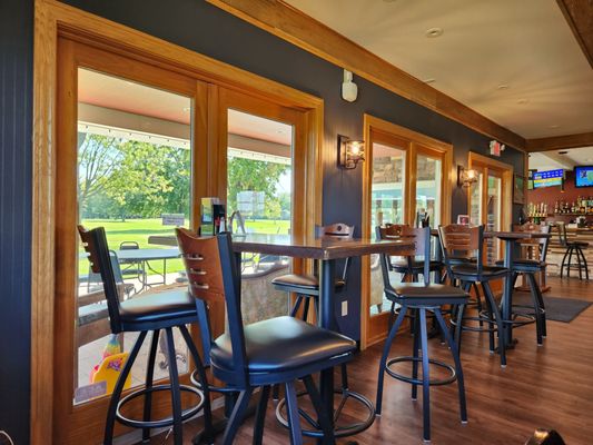 DOGLEG SPORTS BAR AND GRILL - Updated December 2025 - 16 Photos - 7323 ...