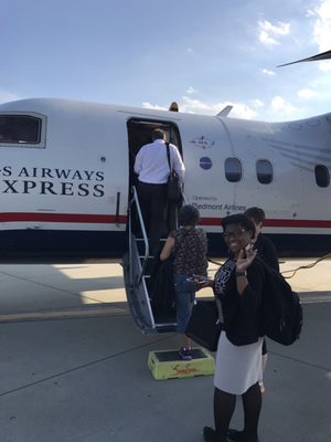 FLORENCE REGIONAL AIRPORT - FLO - 29 Photos & 27 Reviews - Airports ...