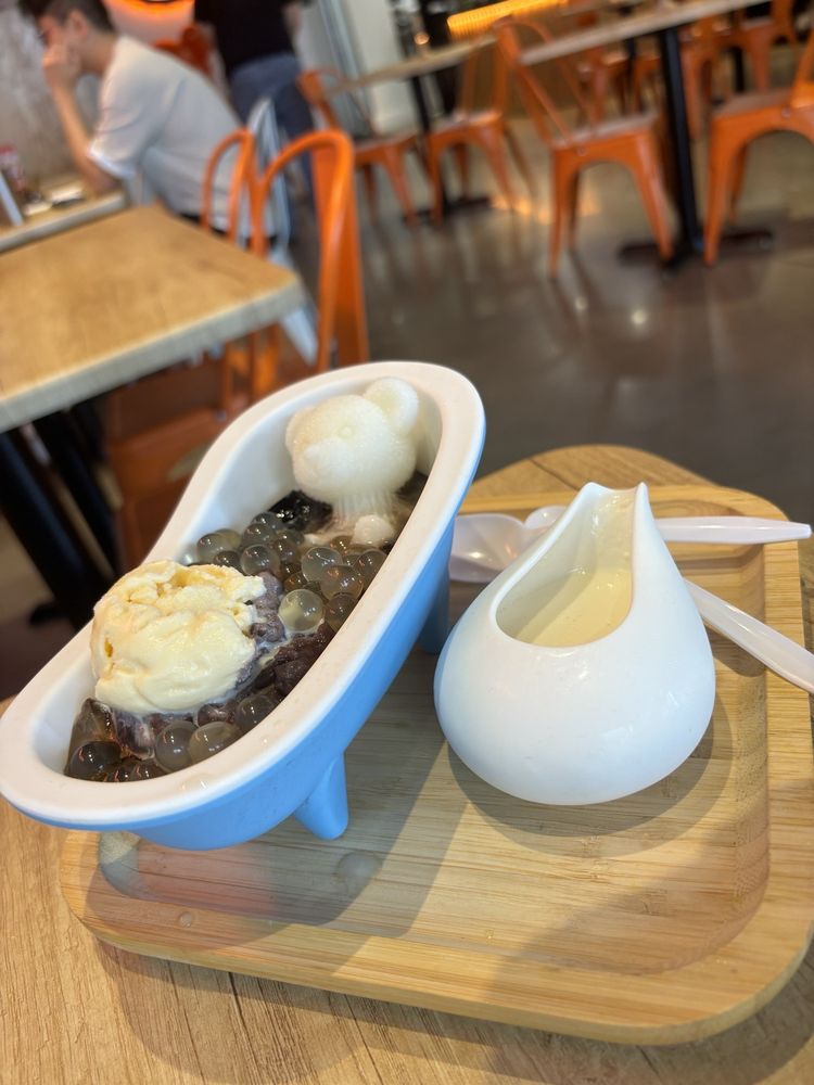 CAFE 11 - Updated January 2025 - 55 Photos & 20 Reviews - 23015 ...