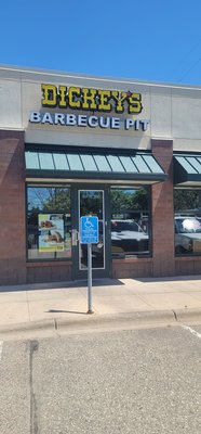 DICKEY’S BARBECUE PIT - Updated June 2024 - 59 Photos & 86 Reviews ...