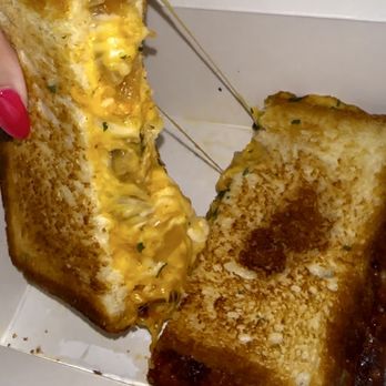 ALOHA MELT WAIKIKI - Updated June 2024 - 651 Photos & 567 Reviews - 355 ...