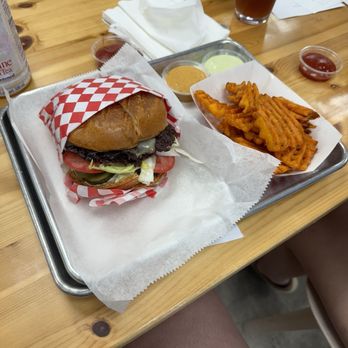 BURGER-CHAN - Updated September 2024 - 577 Photos & 268 Reviews - 5353 ...