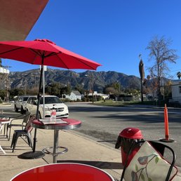 THE LITTLE RED HEN COFFEE SHOP - TEMP. CLOSED - Updated July 2025 - 272 ...