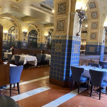 MISSION INN RESTAURANT - Updated August 2024 - 2175 Photos & 1530 ...