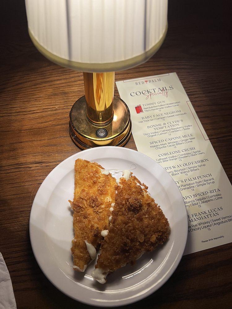 RED PALM TAVERN - Updated December 2025 - 50 Photos & 18 Reviews - 45 ...