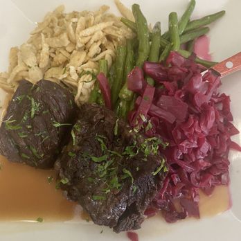 JAGERHAUS GERMAN RESTAURANT & BIERGARTEN - Updated December 2024 - 577 ...