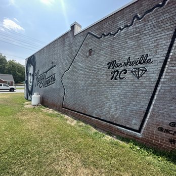 RANDY TRAVIS MURAL - Updated September 2025 - 6603 E Marshville Blvd ...